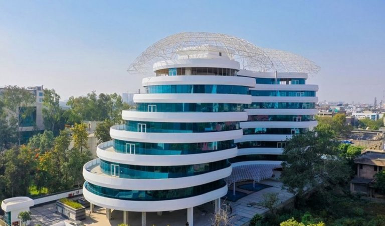 Projects & Solutions - SRFS Teleinfra